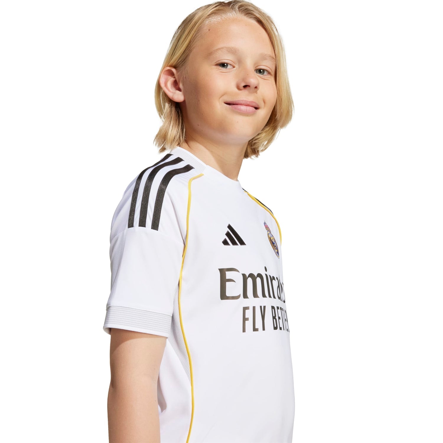 Kids Home Kit 25/26 White – The Official Real Madrid CF Online Store
